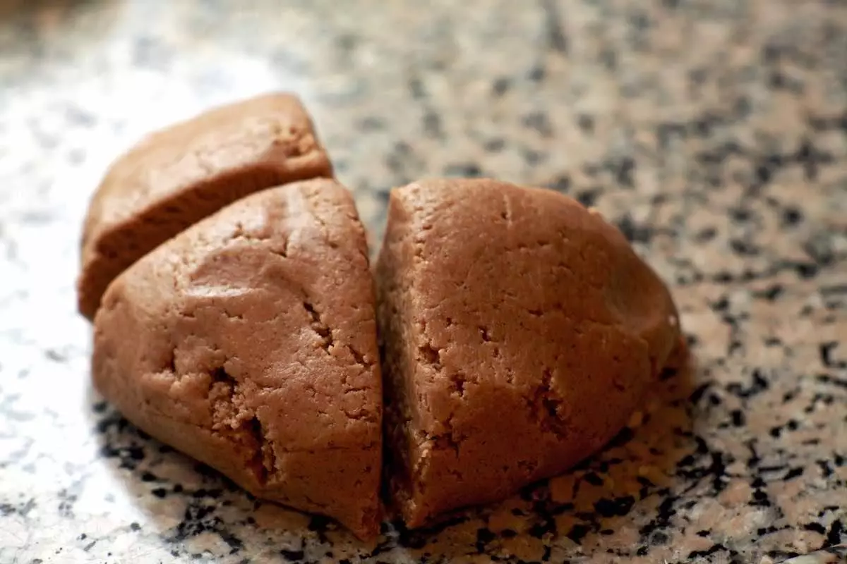 hazelnut shortcrust pastry dough