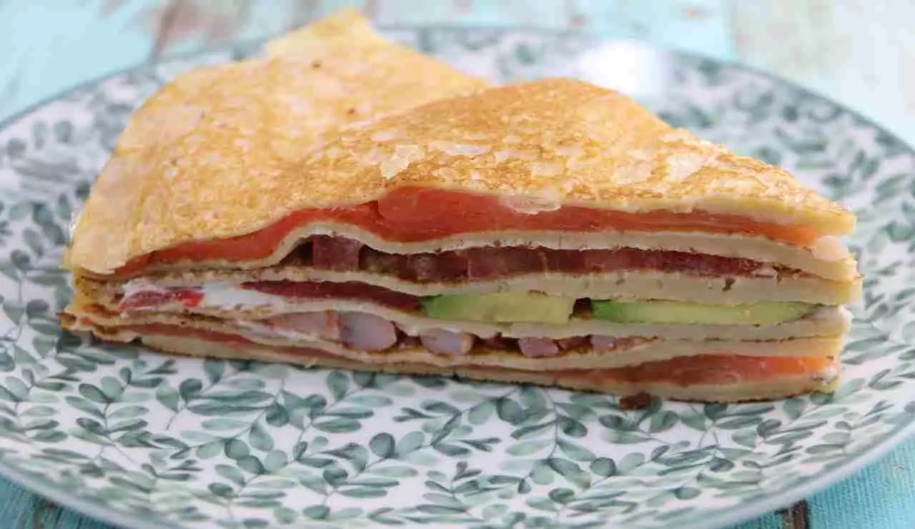 Super crepes sandwich