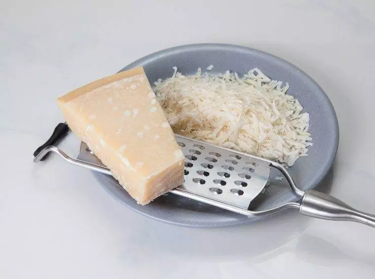 grated cheese