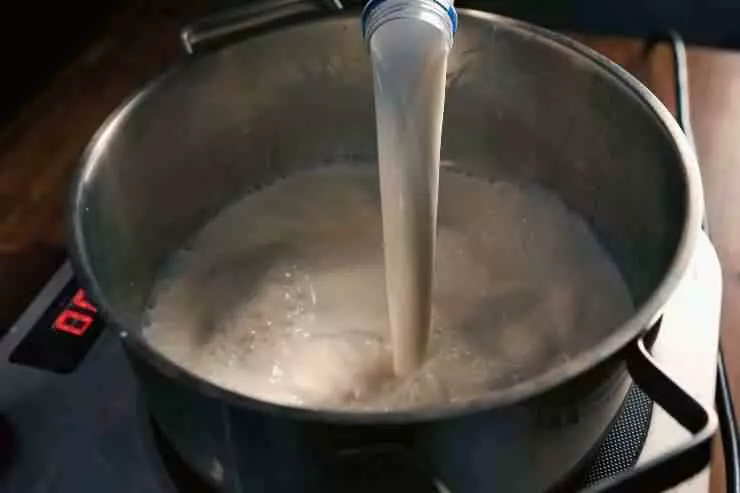 Fast eggnog cream | Gierich en klear yn 10 minuten 22479_2