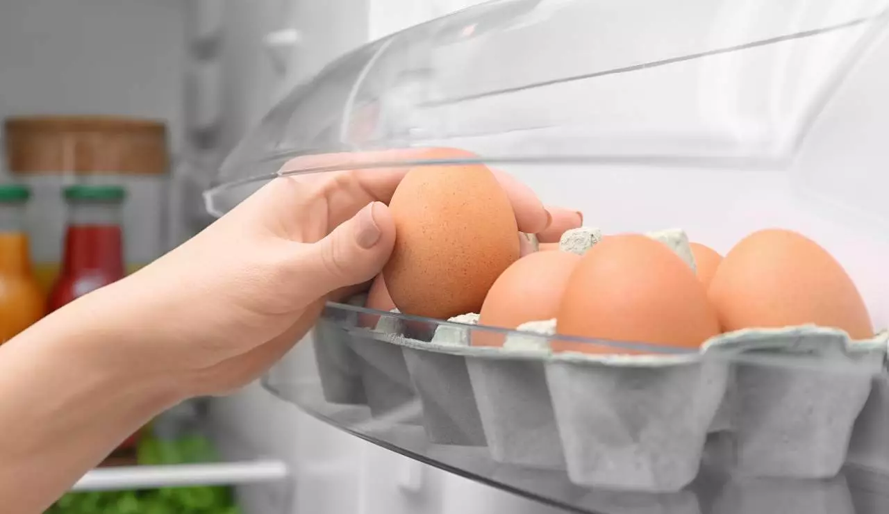 Van tojásdobozod? Megmutatom, hogyan készíthetsz olcsó és szupergyors ételt mindössze 10 perc alatt 22628_1