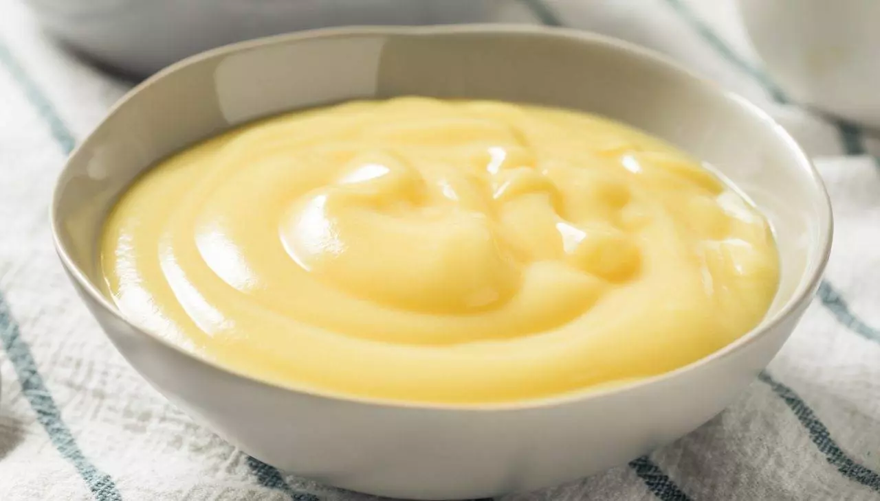 Vegan custard l Daim ntawv qhia yooj yim, cua thiab ceev