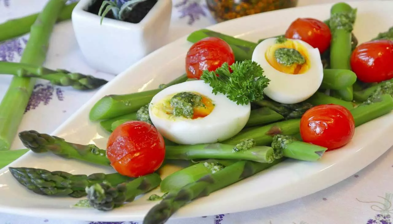 asparagus telur rebus kedua cepat