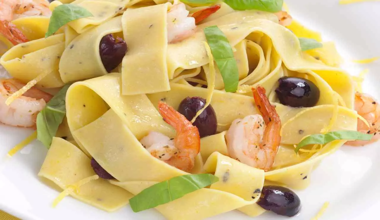 Pappardelle ma kulimi tipolo ma ula AdobeStock