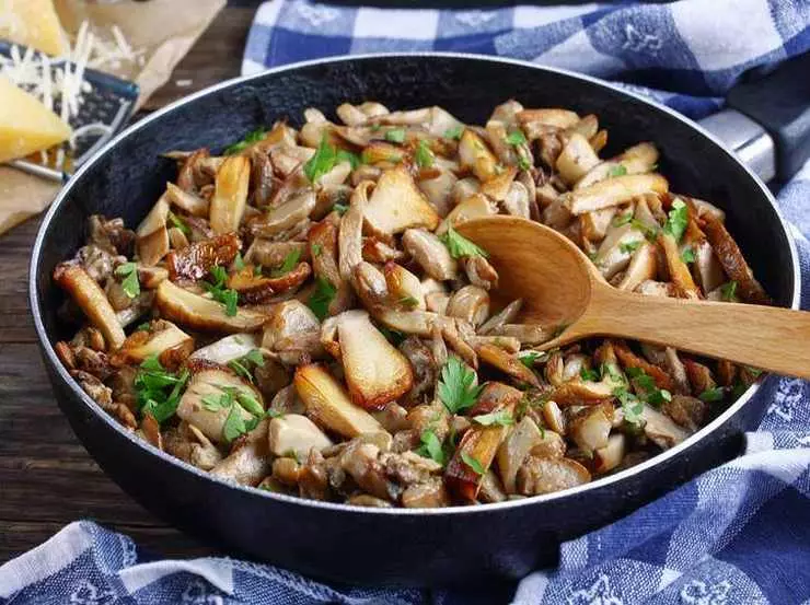 Gnocchi kentang dengan jamur dan sosis, enak untuk dipanggang 24145_3