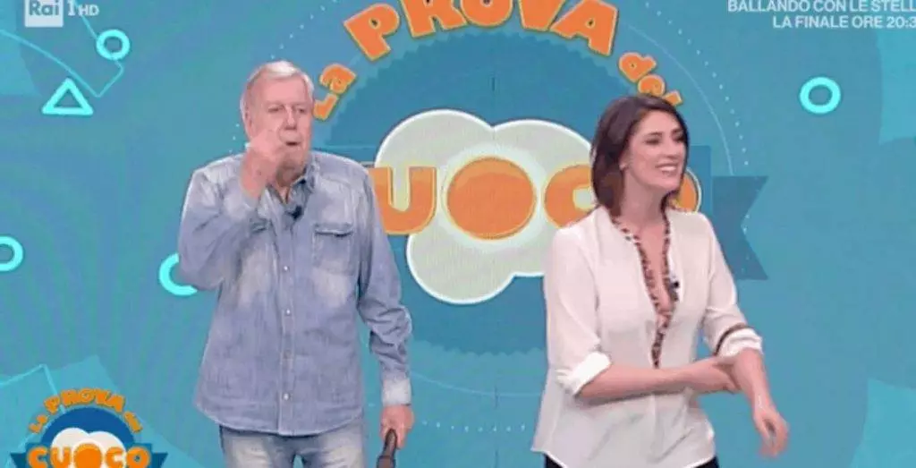 Elisa Isoardi nafasi yake kuchukuliwa na Lippi katika La Prova del Cuoco 2434_2