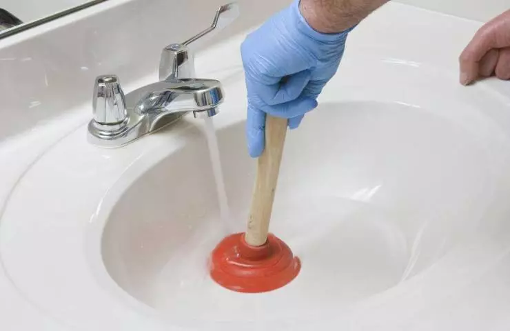 unclogging de sink metoaden