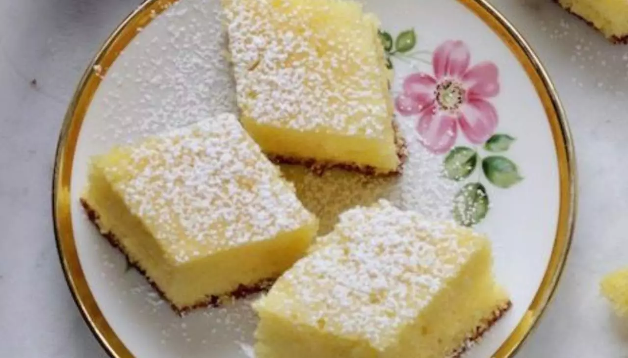 طرز تهیه کیک تابه ای ماست و لیمو
