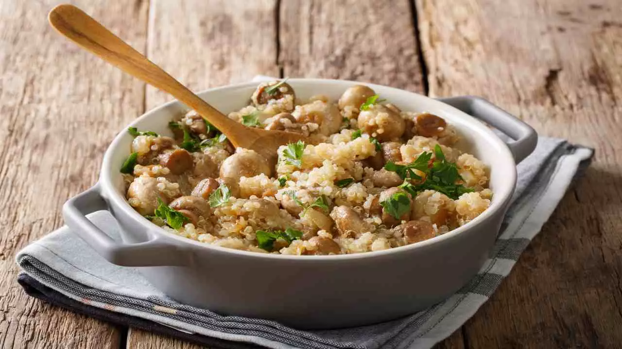 Couscous na mushrooms