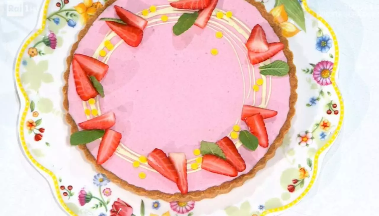 ມັນທ່ຽງສະເໝີ | ສູດໂດຍພໍ່ຄົວ Natalia Cattelani | Delicacy ຂອງ strawberries
