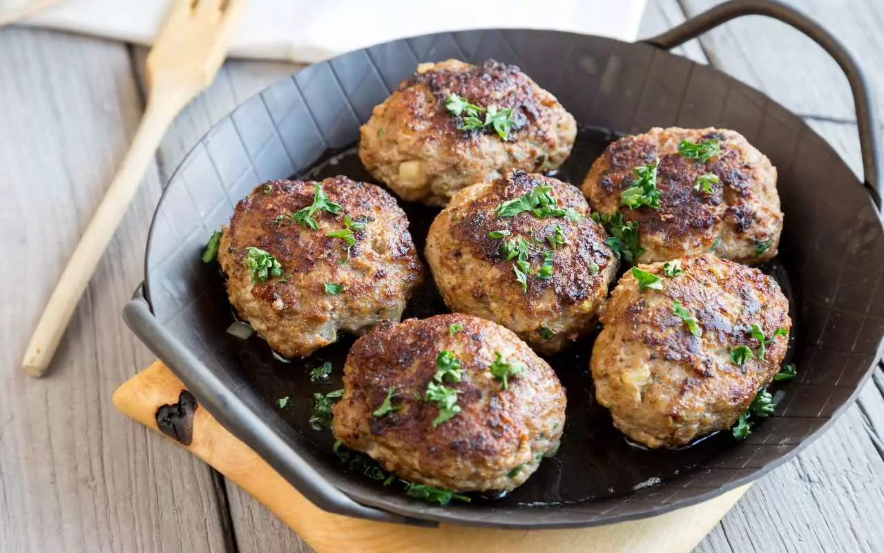 Boulettes de viande frites farcies au jambon cuit PHOTO recette imprimer