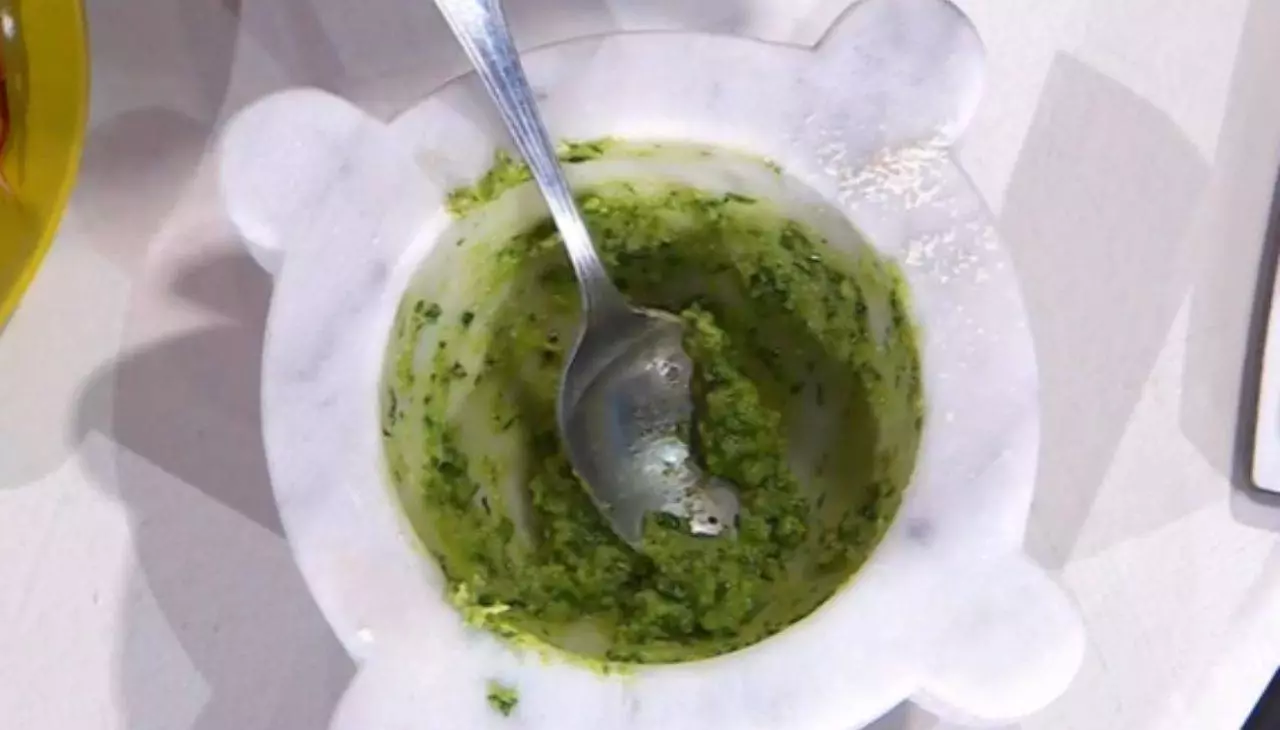 pesto genoes. Llun gan È semper Mezzogiorno