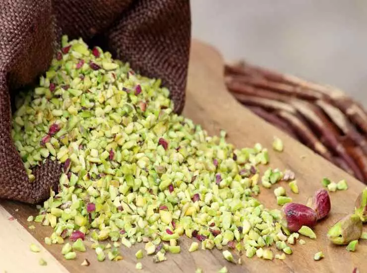 pistachio juru bisikiiti 2022 04 01 uzommeputa bipụta ya