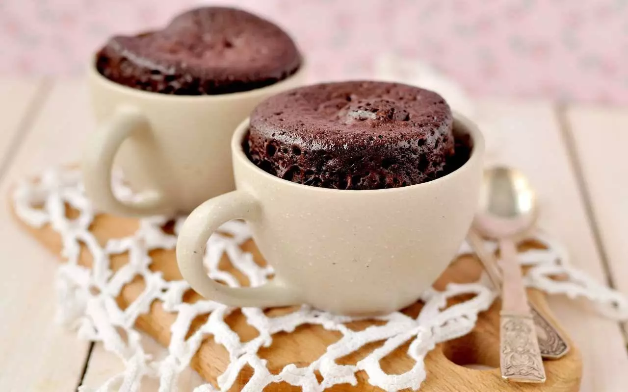 veganiško puodelio pyrago šokolado receptas FOTO recepto spausdinimas