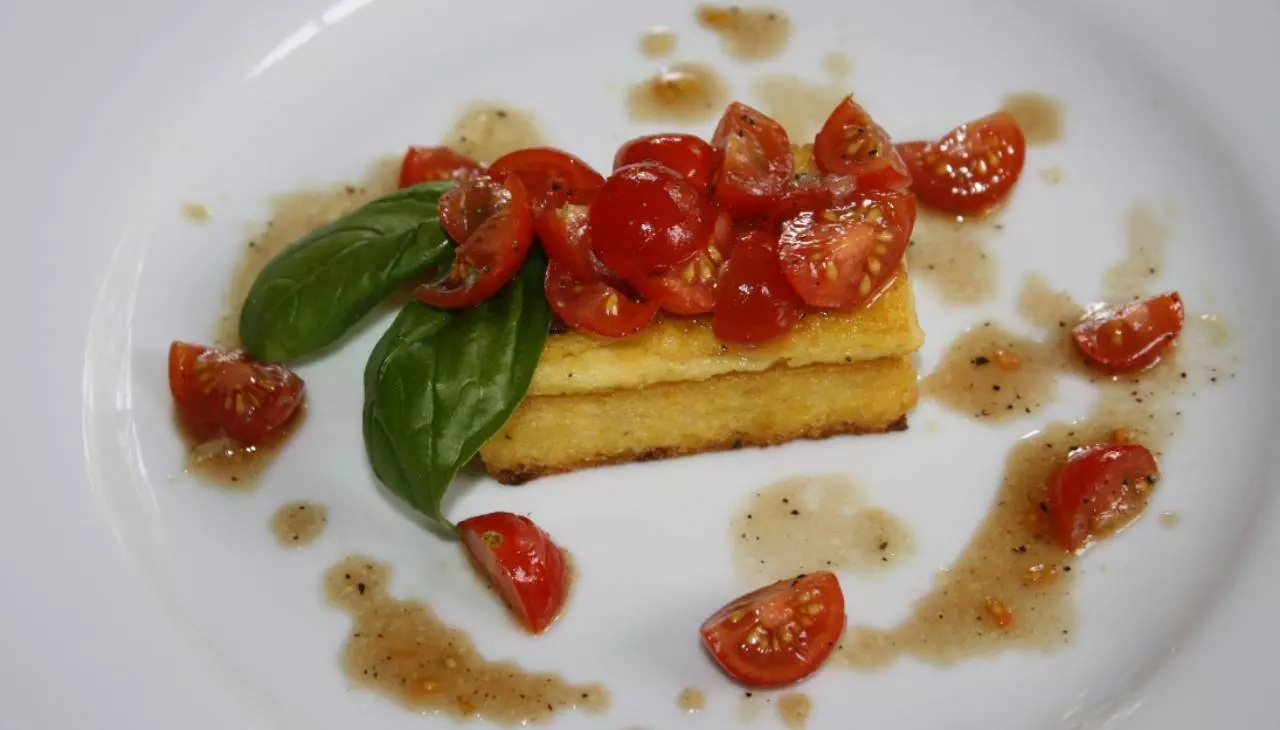 Crouton polenta Tomaten Basil