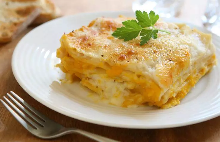 Lasagna robiola sütőtökkel és besamellel