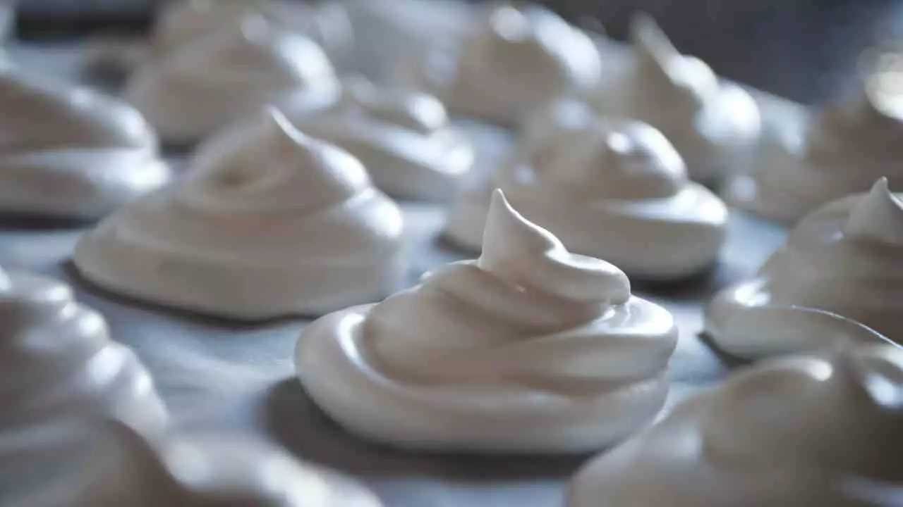 फ्रान्सेली meringue, आधारभूत नुस्खा तयारी सामग्री 26407_1