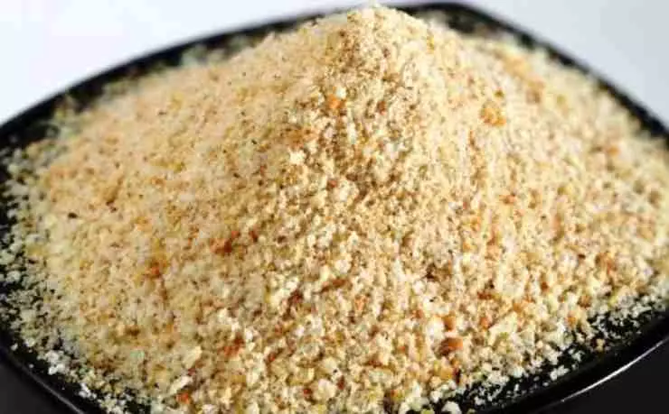 سیخ میگو یا گراتن در تابه، یک غذای سریع و تصفیه شده 26448_3