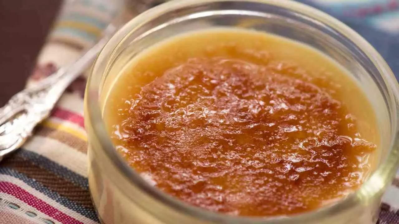 Creme brulee s đumbirom | revidirani recept za klasični desert