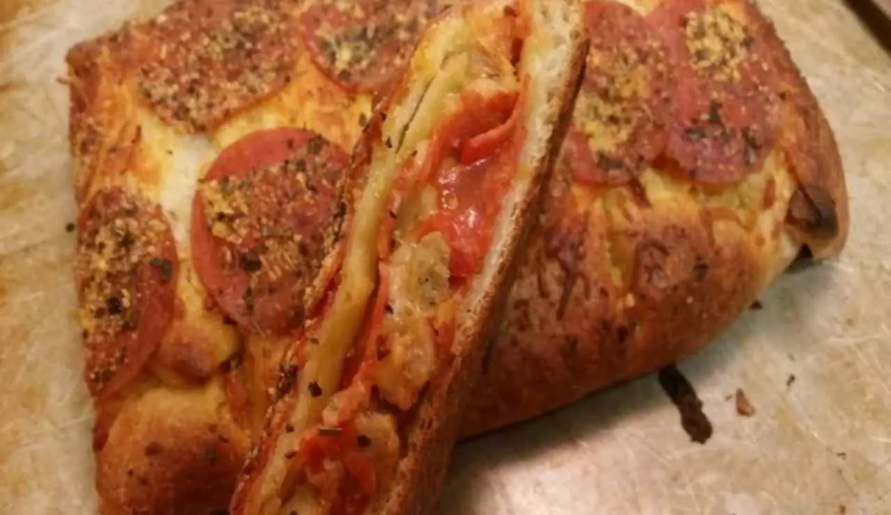 Brot-Sfilatini mit Marinara-Pizza