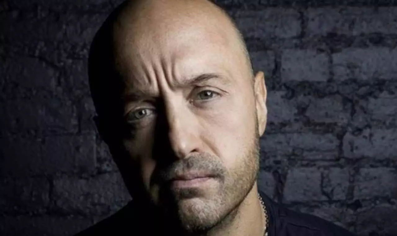 Joe Bastianich 80 نىڭ سۈرىتى - RicettaSprint