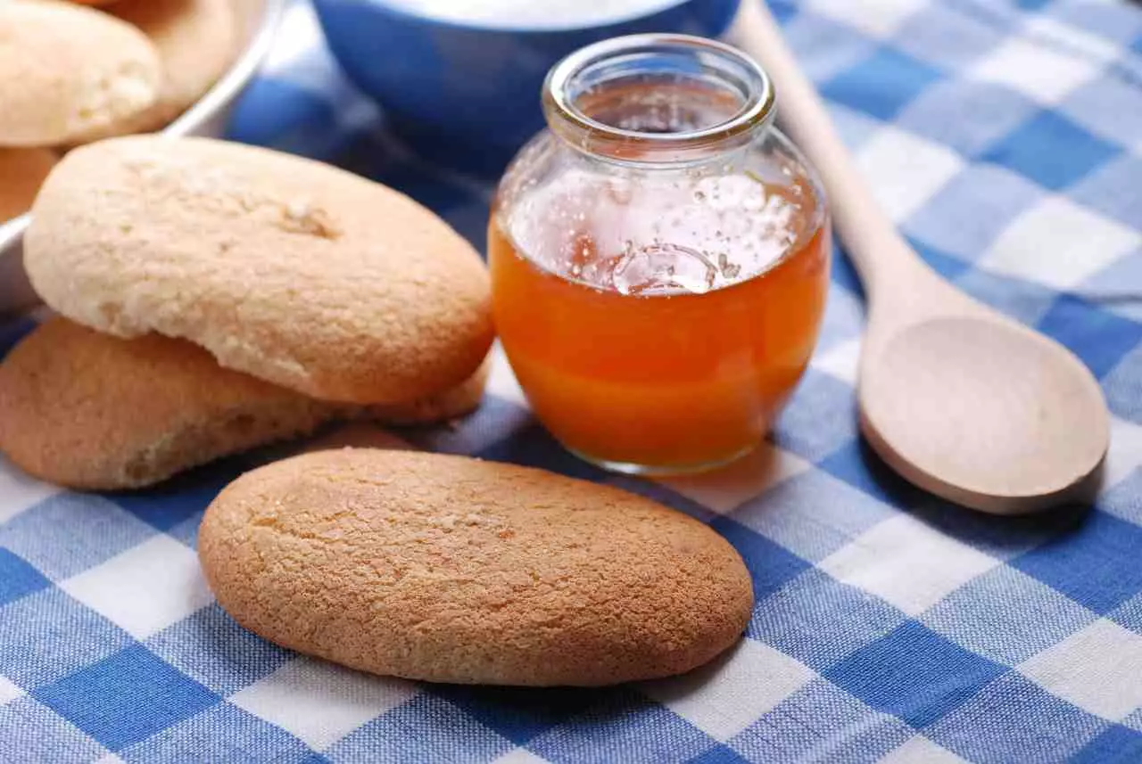 Dits de dama sicilians casolans, preparació de la recepta