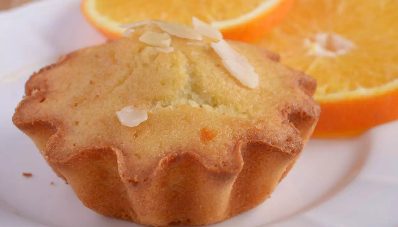 Soft orange tartlets recipe