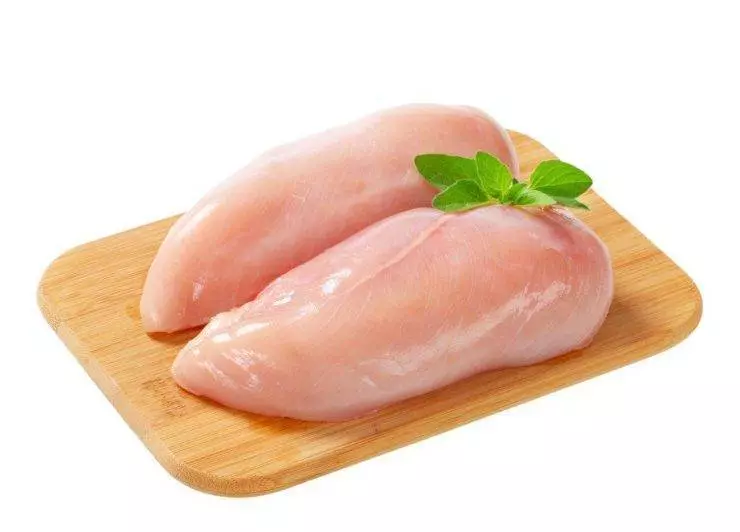 Пилећа прса са белим сосом ФОТО рецепт штампа