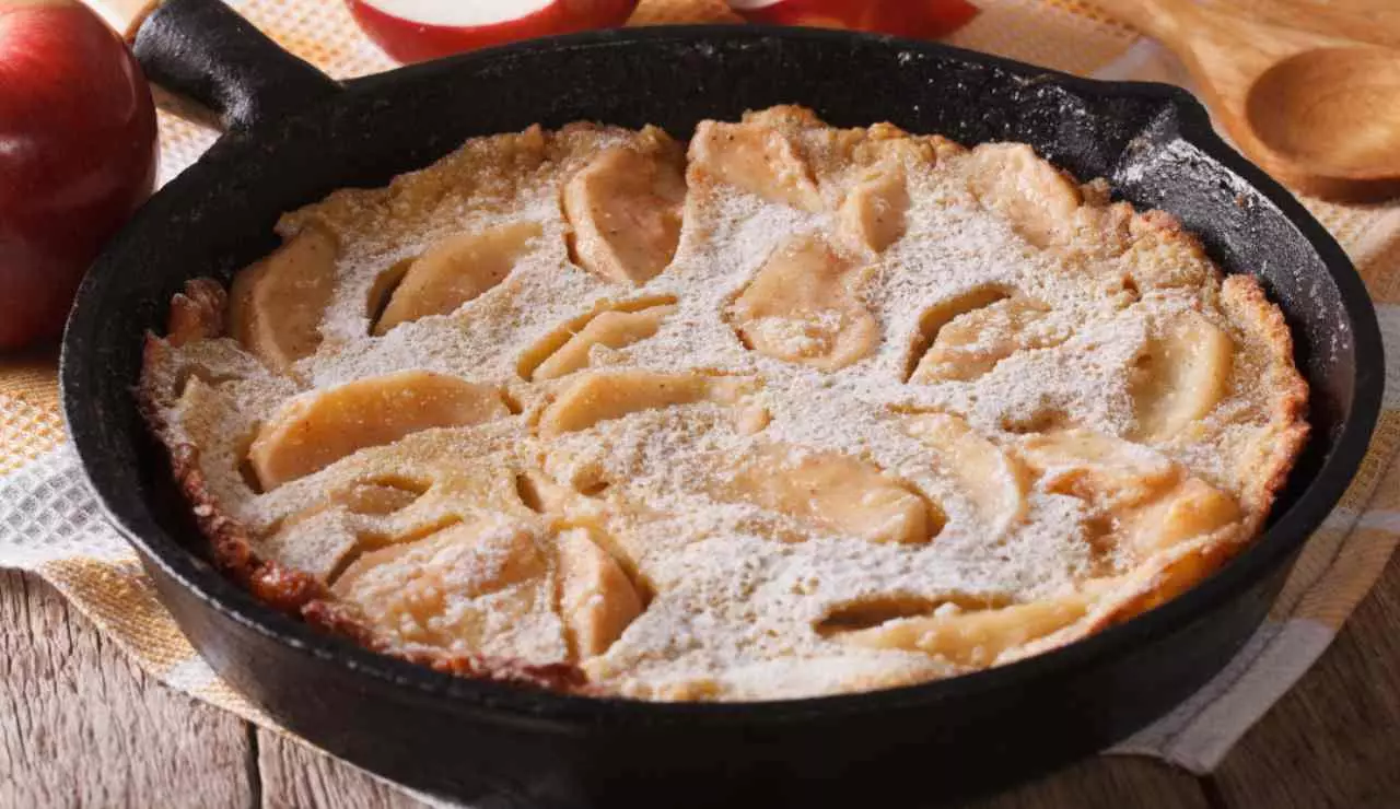 Pancake lemes ngeusi apel | Sarapan basajan jeung nikmat 28484_1