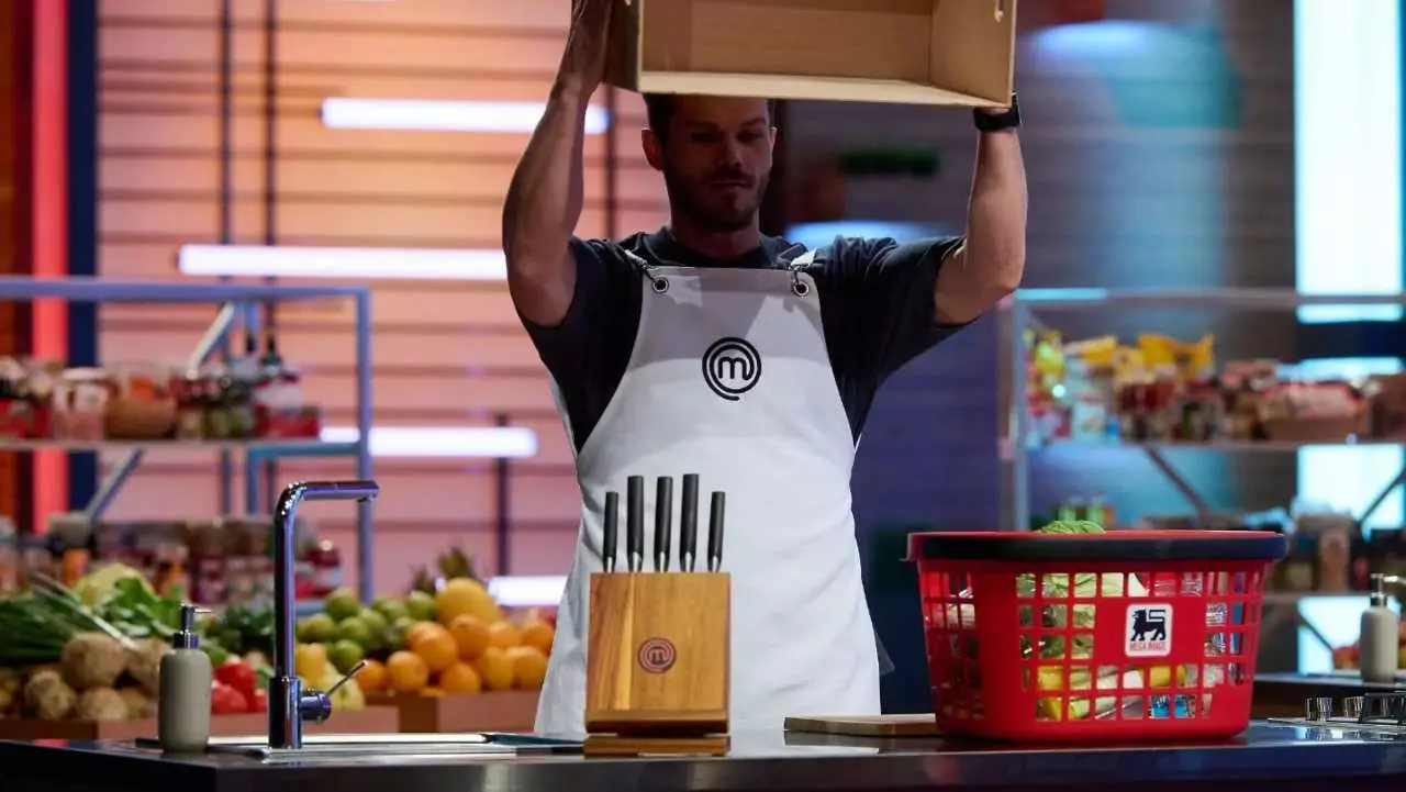 Jueces del competidor del caos de MasterChef - RecipeSprint