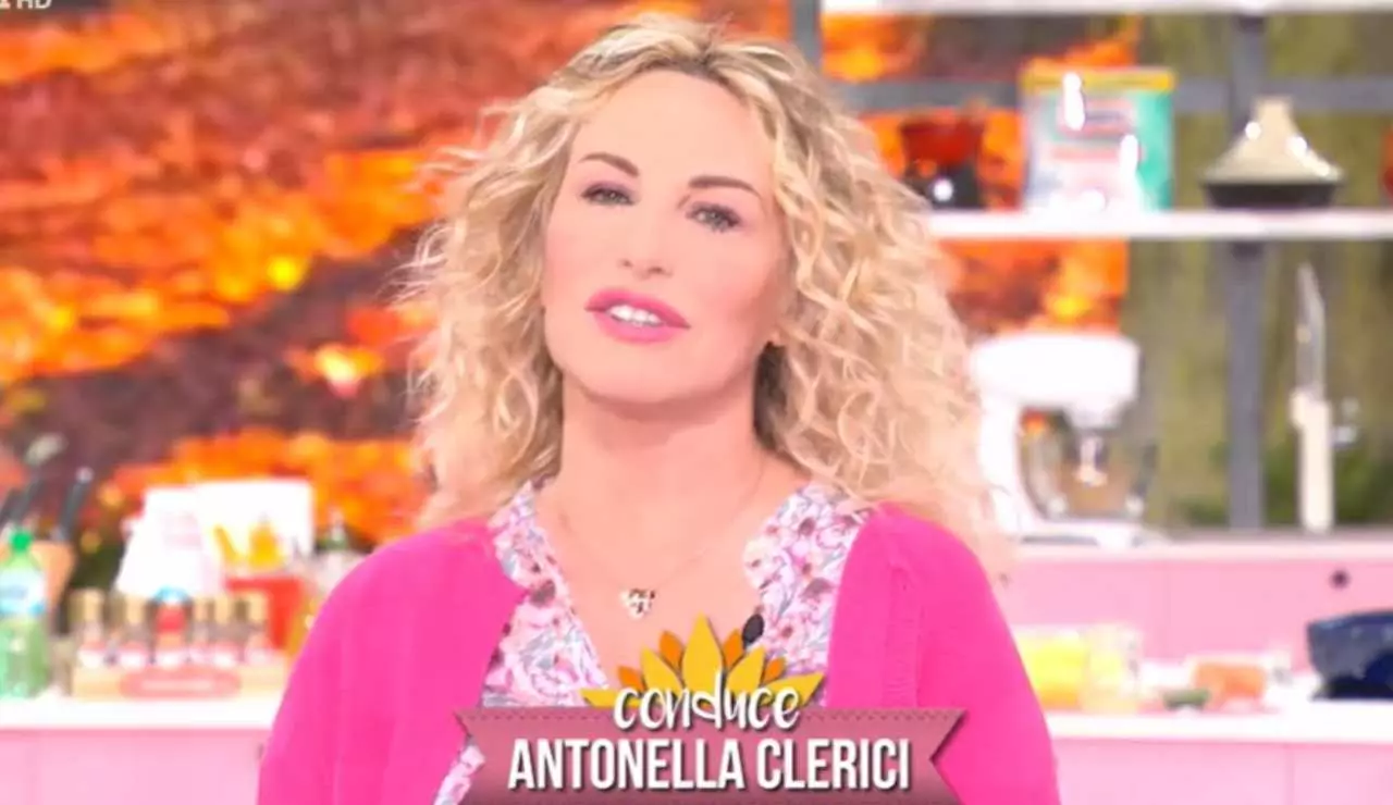 Antonella Clerici | Wrócił po chorobie | 28906_1