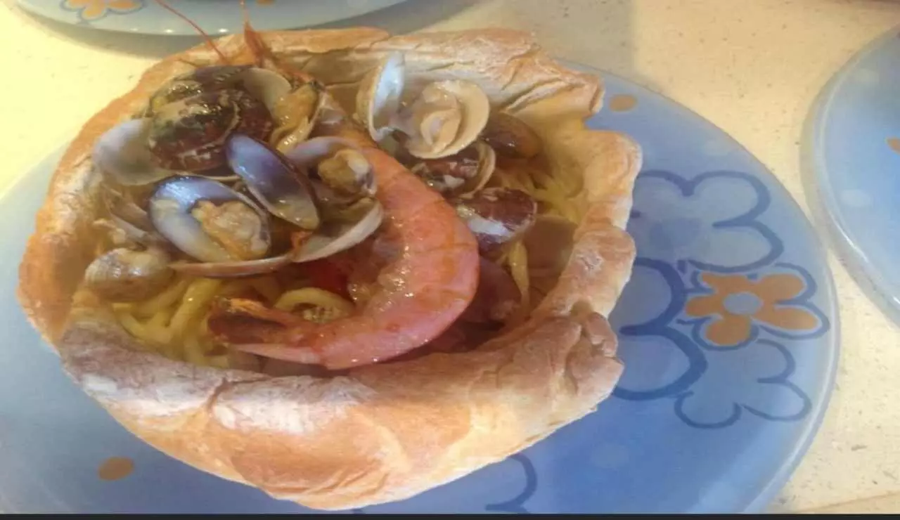 Scialatielli seafood dina kulit roti