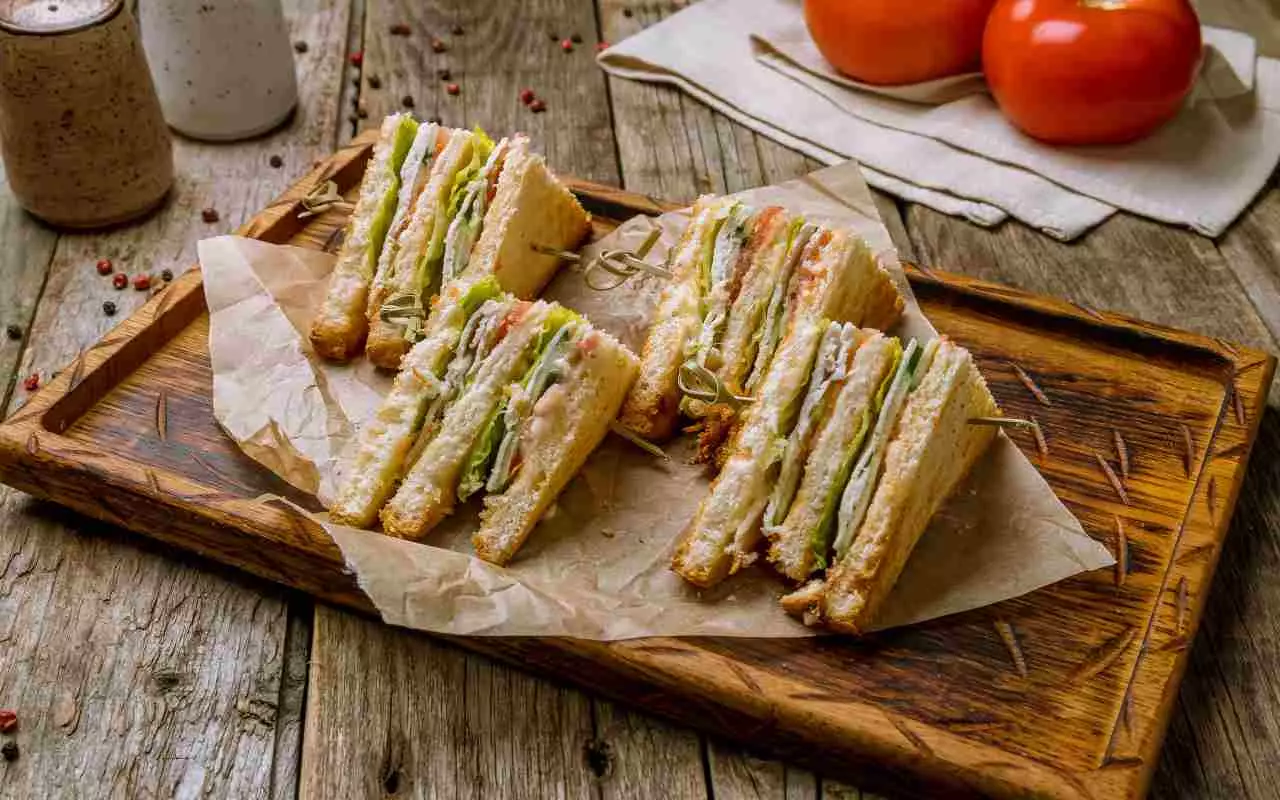 szendvics csirke zöldség recept FOTÓ Adobe recept nyomtatás