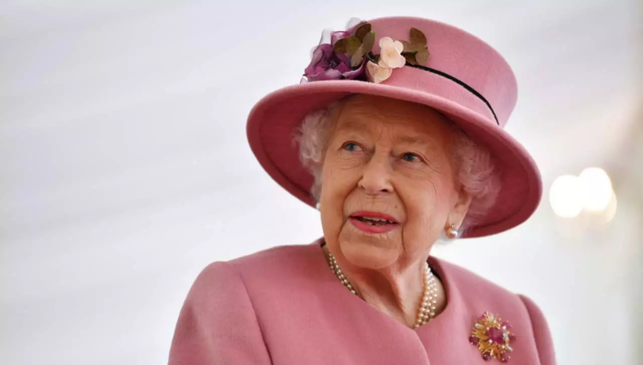Dronning Elizabeth synder fråtseri - RecipeSprint