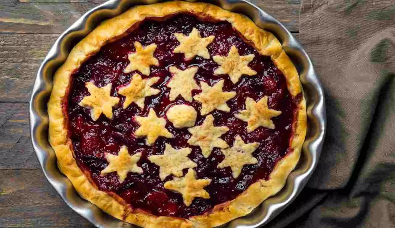 tart na mafuta shortcrust keki na cherry jam