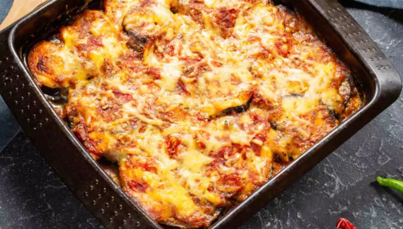 Receta Salento Parmigiana me patëllxhanë