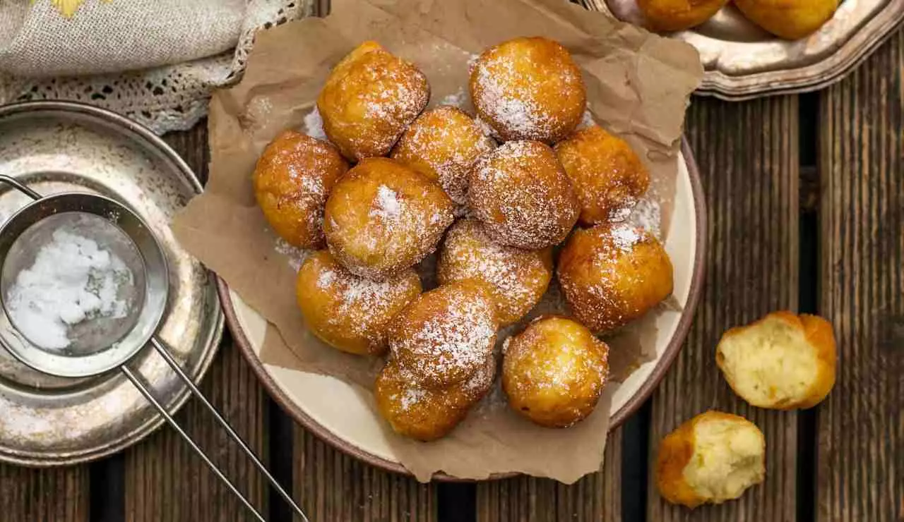 Yoğurt tarifi yazdırma ile fritole