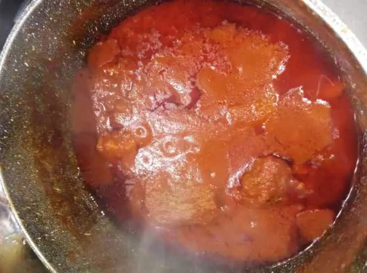 estofado de carne con salsa