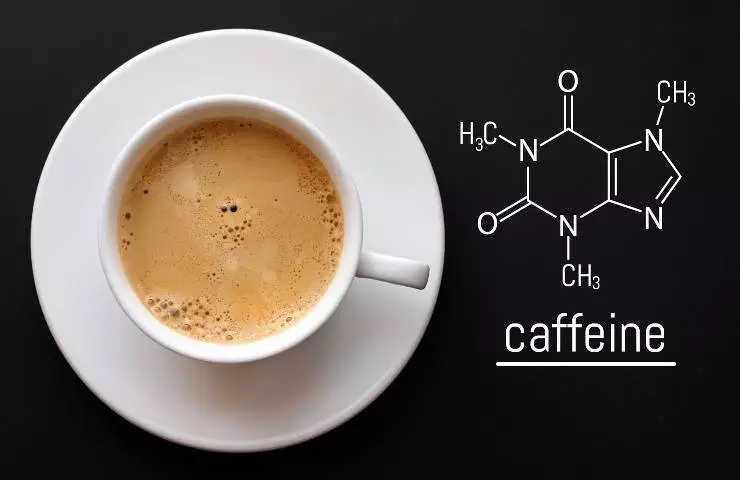 Vitamine a Koffein déi richteg Dosen