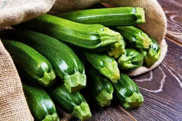 zucchini isiyoweza kufa