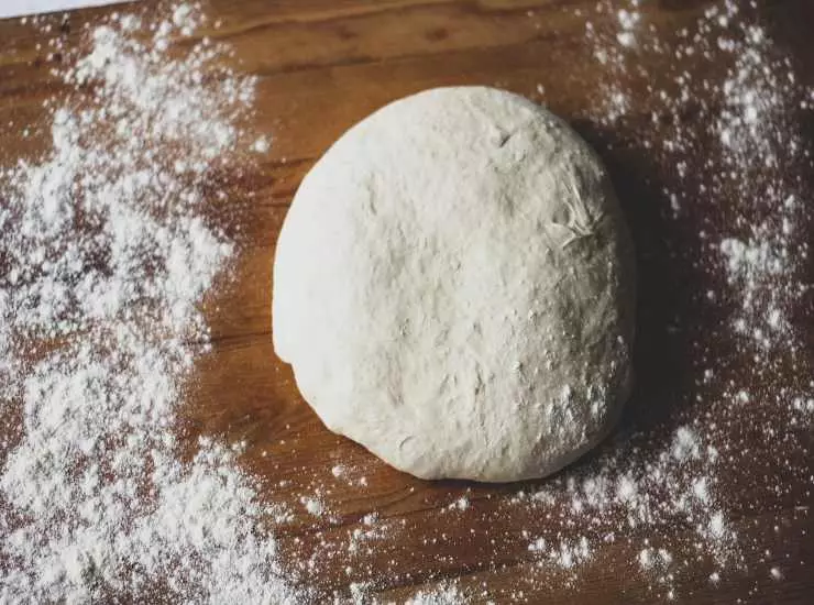 होममेड ब्रेड dough कृती तयार साहित्य 30460_4