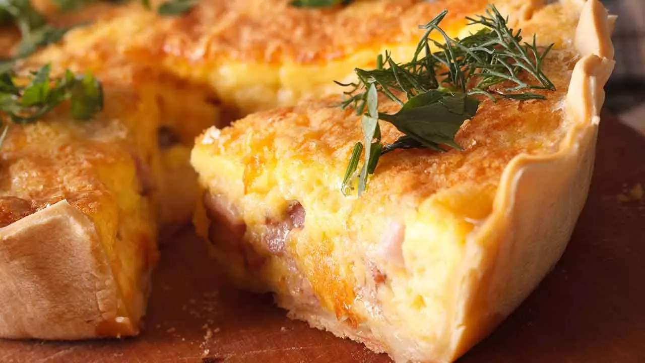 Quiche Lorraine ជនជាតិបារាំង