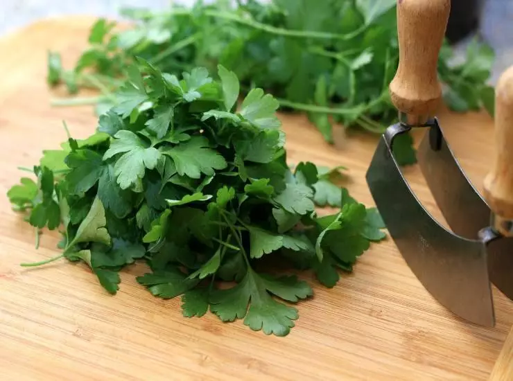 Halbe Ärmel der Brüder in Brühe FOTO-Rezeptdruck