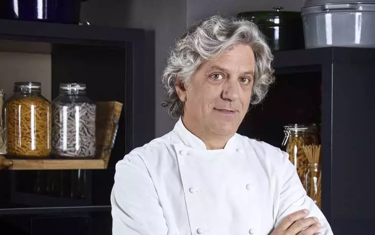 Giorgio Locatelli مولڊ کي ٽوڙي ٿو - RicettaSprint