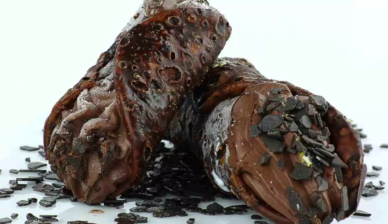 Sicilian cannoli all chocolate madaling recipe ricettasprint