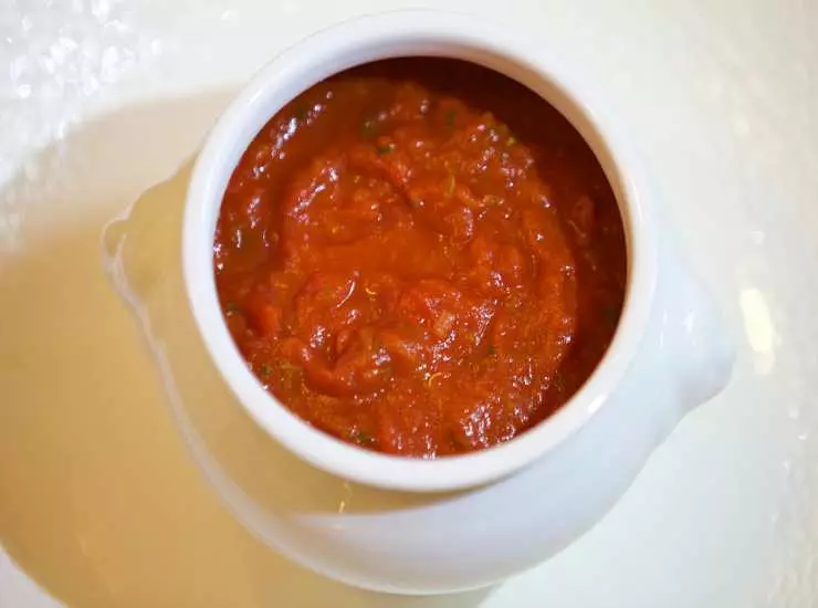 purée de tomates