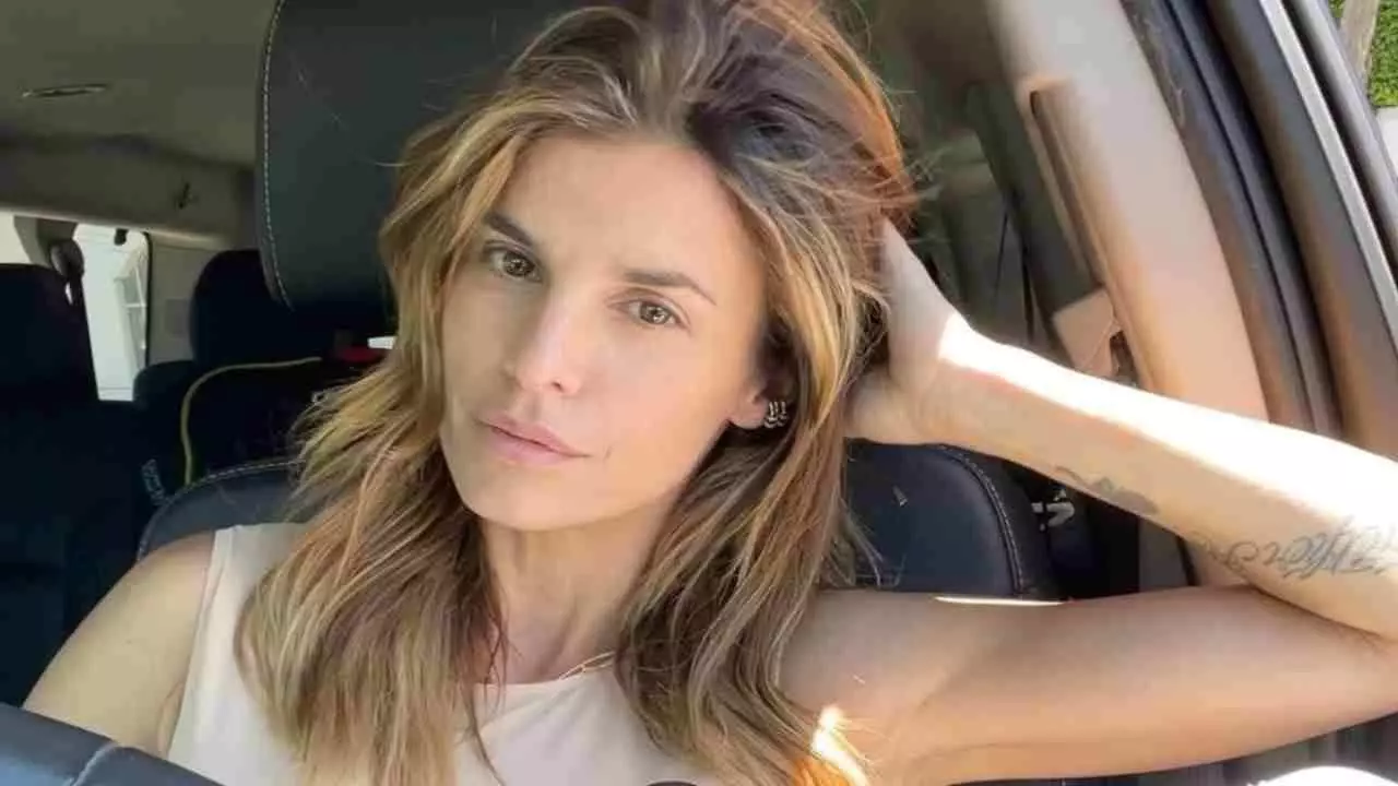 Elisabetta Canalis turbulente Nacht in der Küche | Starten Sie die Krise von 5:30