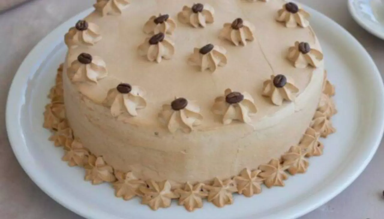 Koffie delight cake | Eenvoudig en uitnodigend recept van Benedetta Rossi