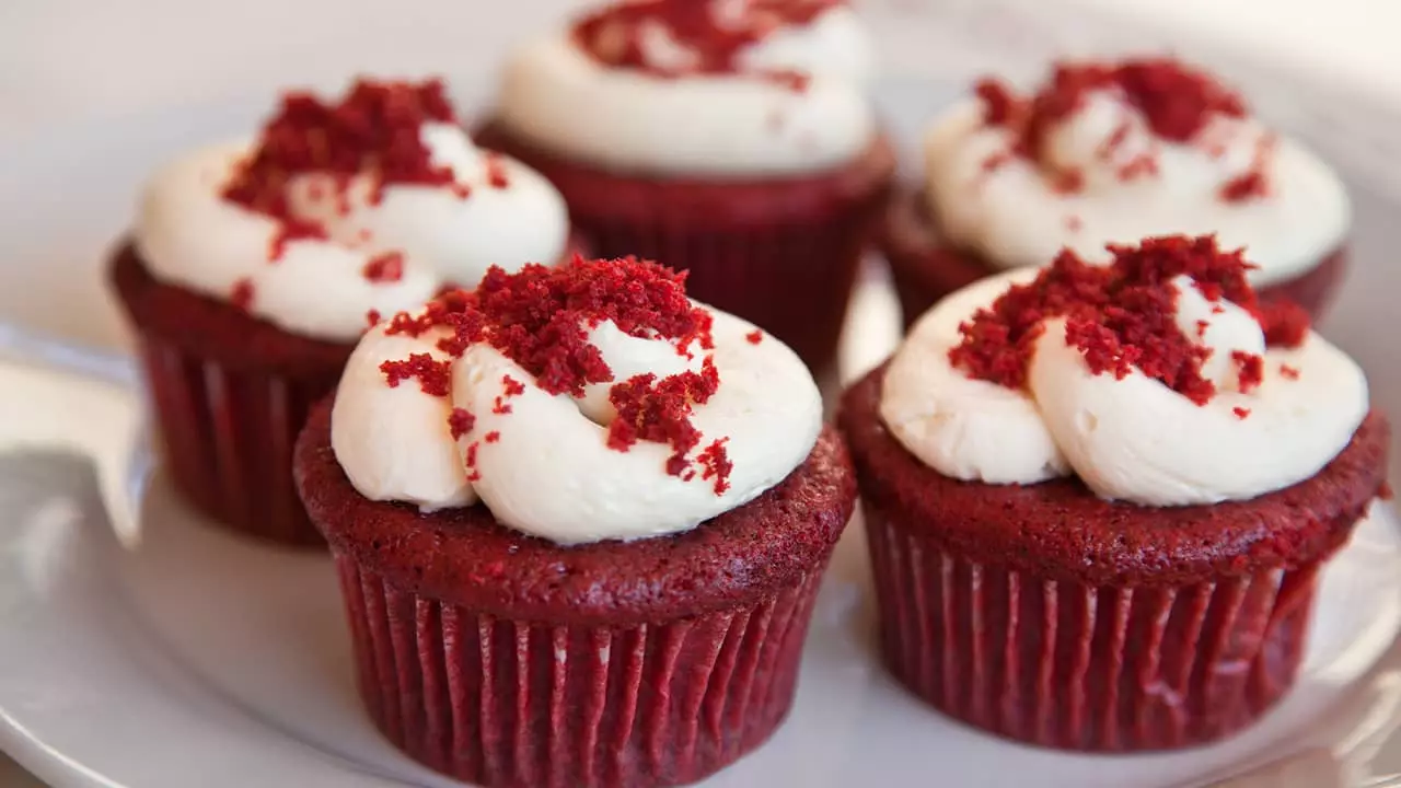 Red Velvet siji porsi, kue muffin Amerika