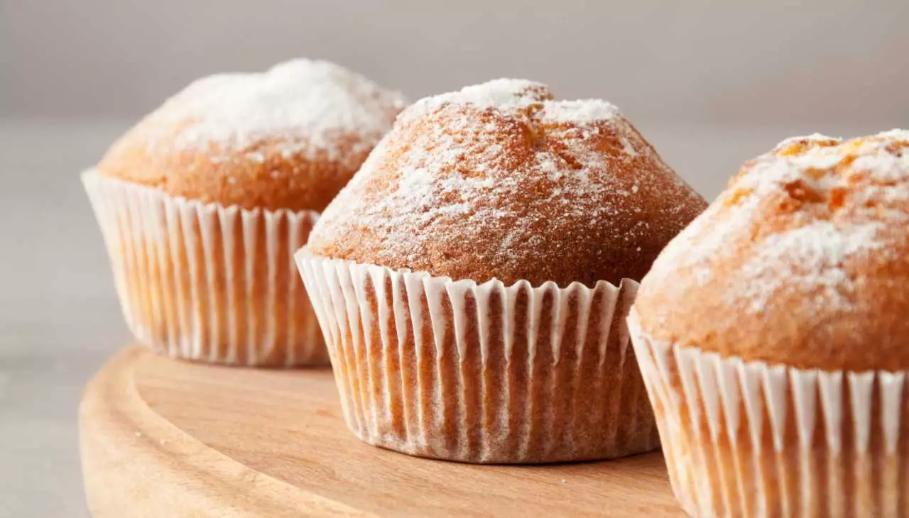 Hot milk muffins | Irresistible and soft